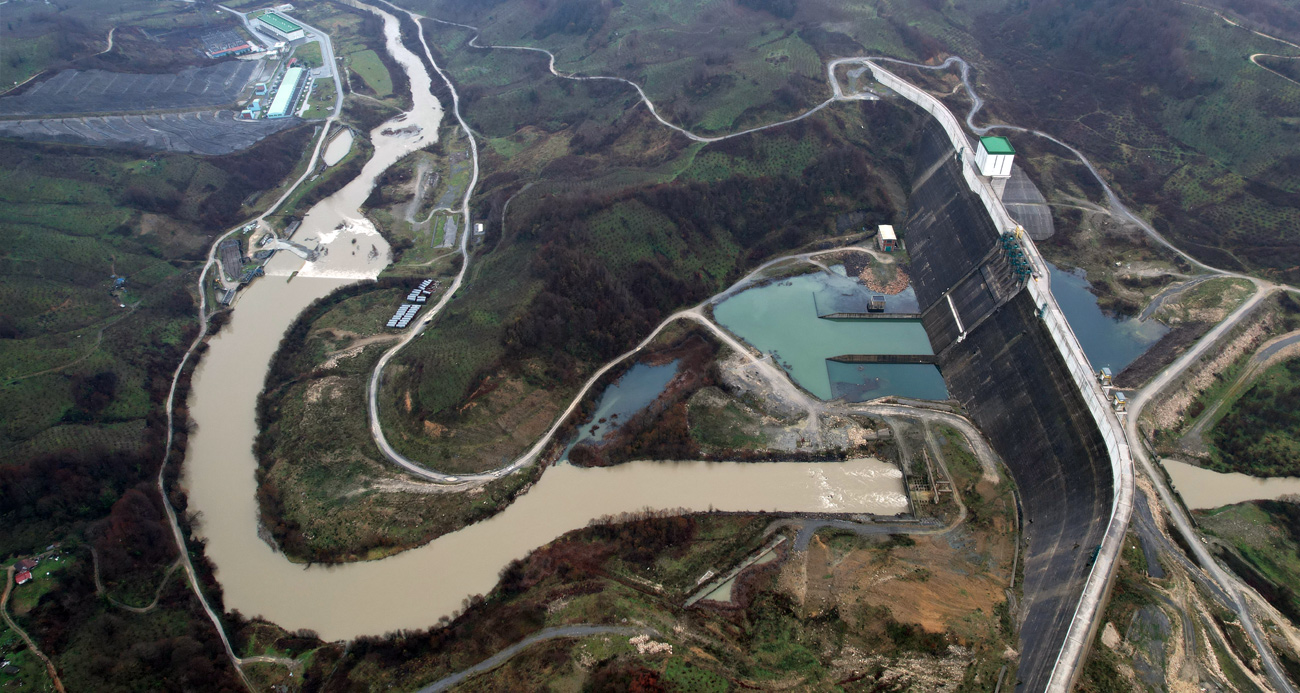 Melen Barajı’nda Çatlaklar Endişe Yaratıyor